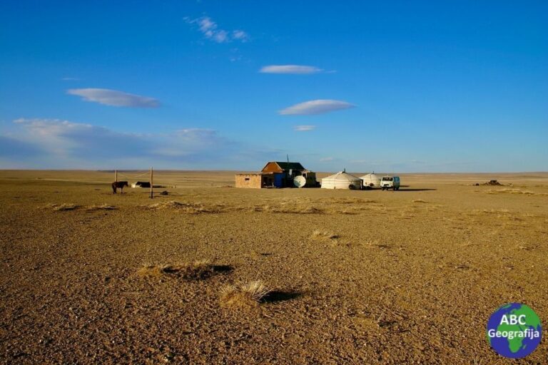 Što je zajedničko svim pustinjama? - ABC Geografija